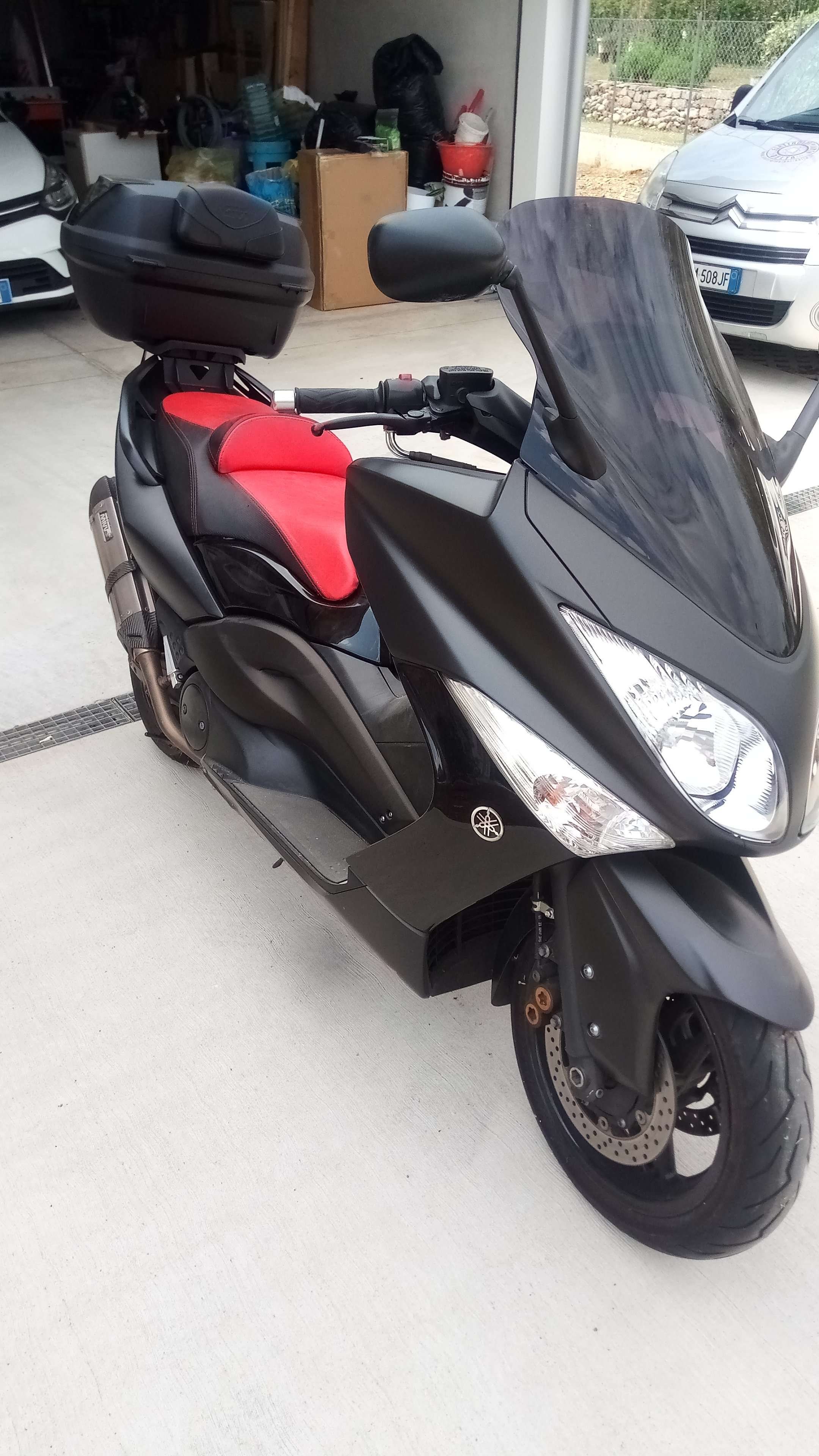 Yamaha TMAX 500Black max