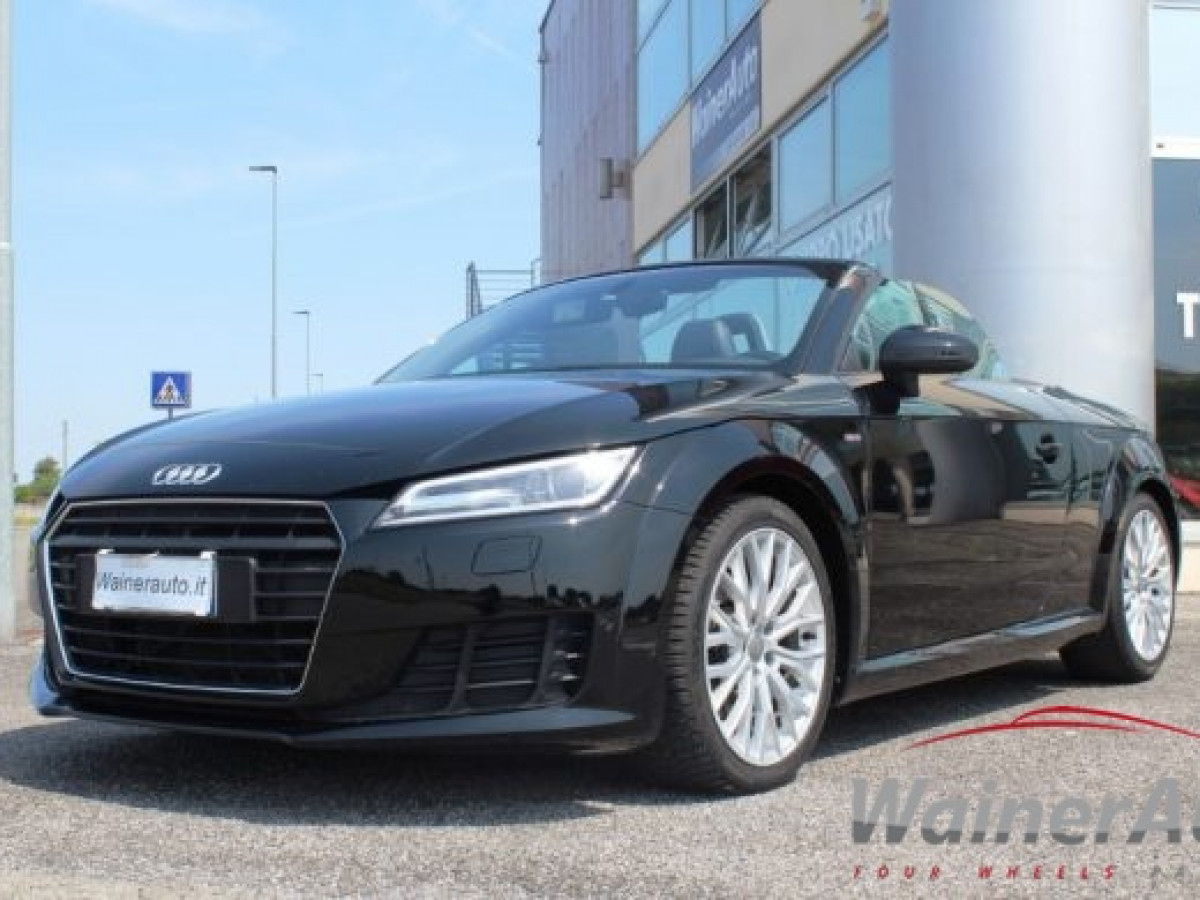 AUDI TT 3ª serie TT Roadster 2.0 TDI ultra S line