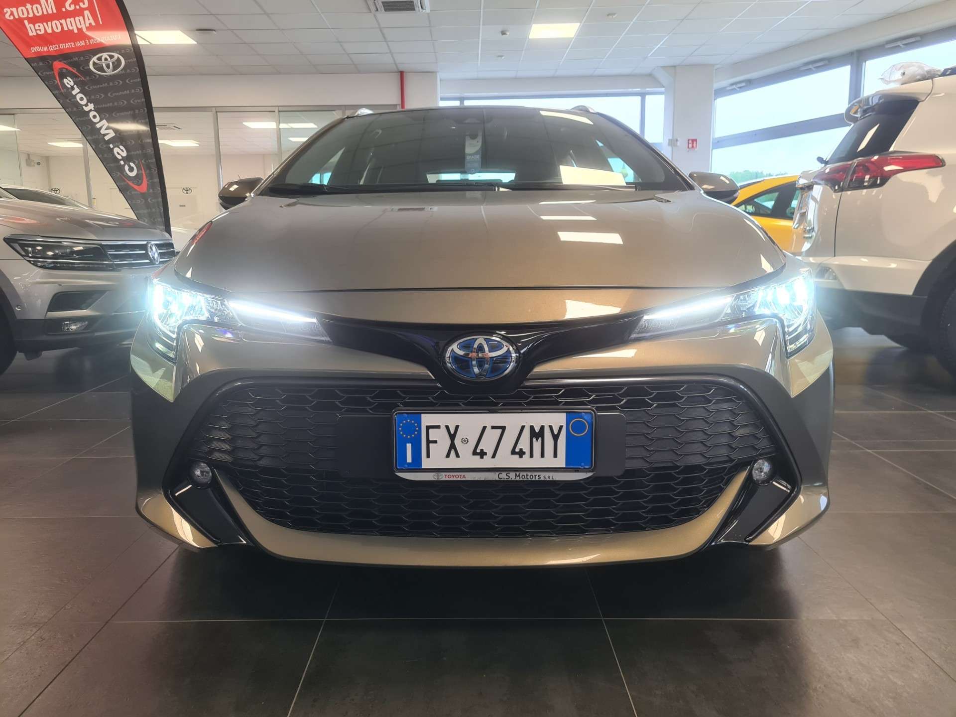 Toyota CorollaTouring Sports 1.8 Hybrid Active