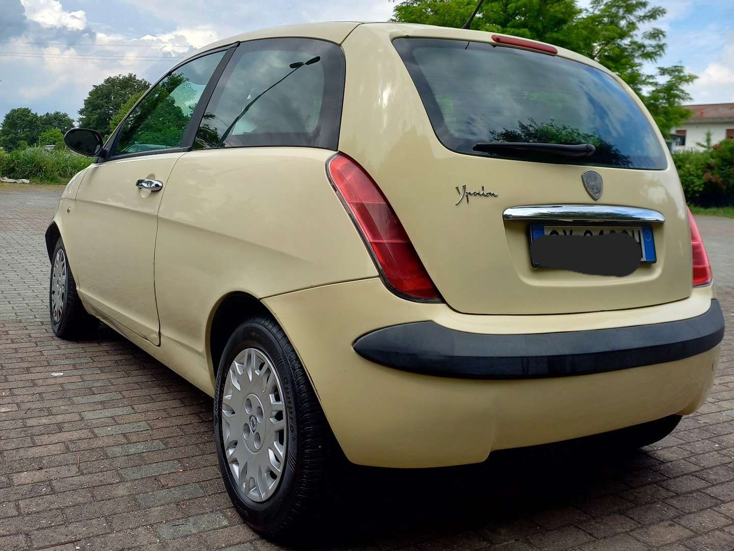 Lancia Ypsilon1.2 8v Oro