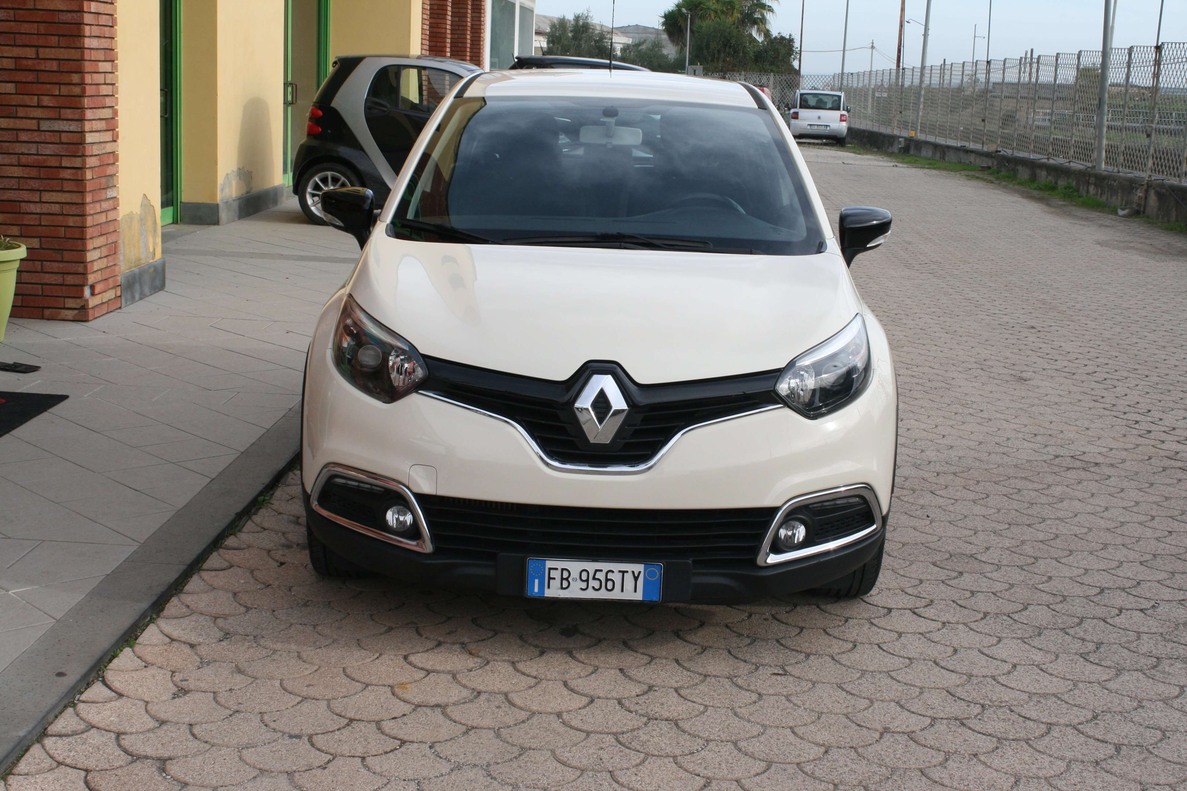 Renault CapturCaptur 1.5 dci Intens (energy r-link) 90cv E6