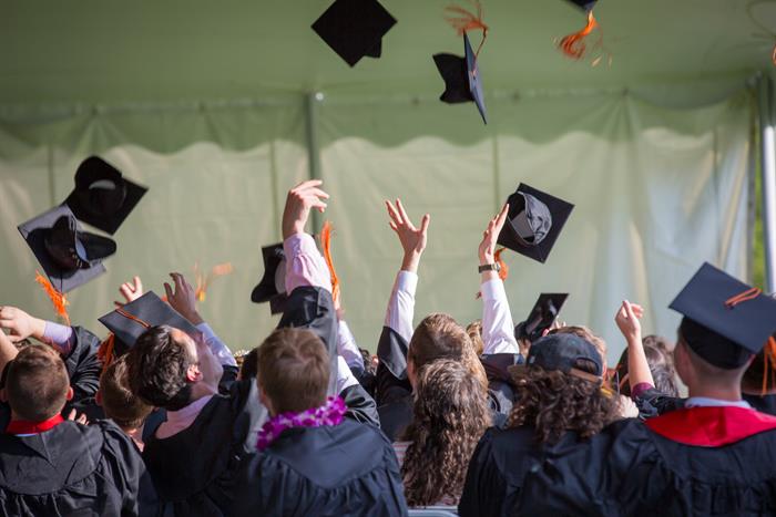 RIPETIZIONI IN MATERIE GIURIDICHE ED ASSISTENZA TESI DI LAUREA