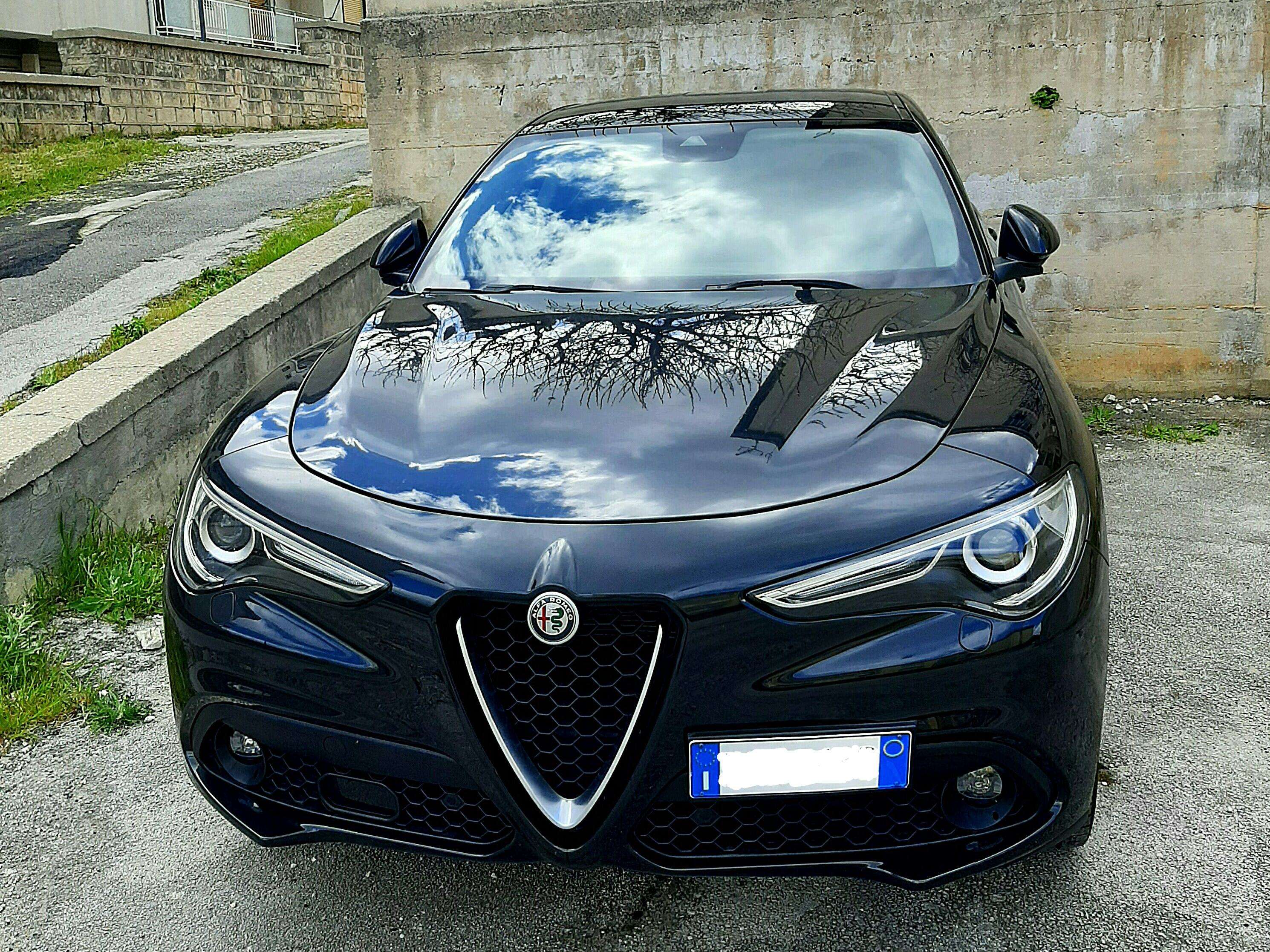 Alfa Romeo StelvioStelvio 2.2 t excutive Q4 210cv auto my19