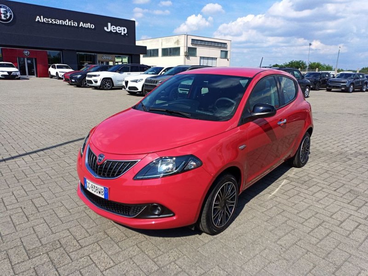 LANCIA Ypsilon 3ª serie Ypsilon 1.0 FireFly 5 porte S&S Hybrid Gold