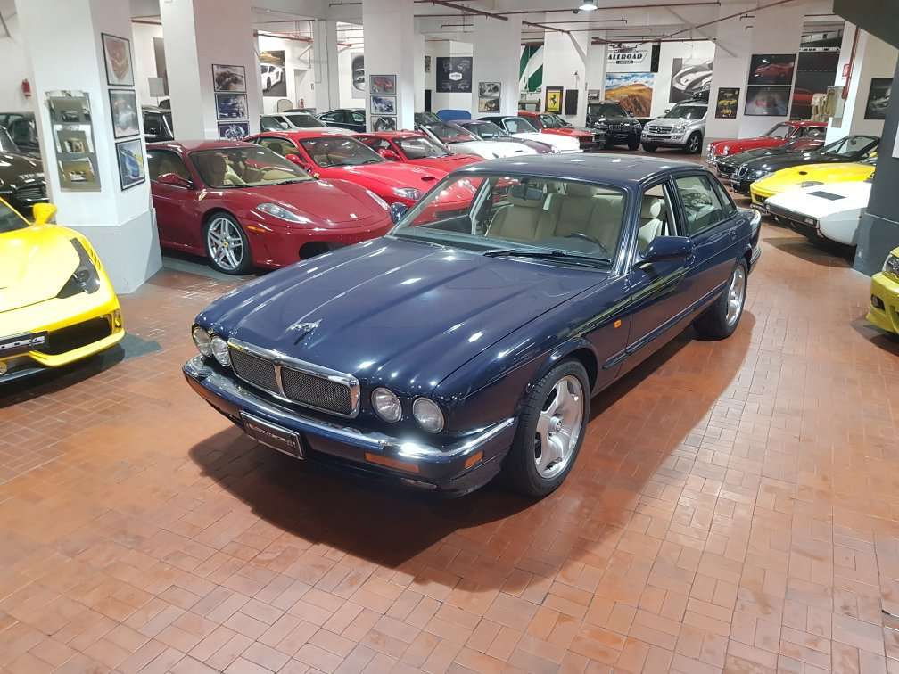 Jaguar XJR4.0 cat 2 PROPRIETARI TAGLIANDATA REGOLARMENTE