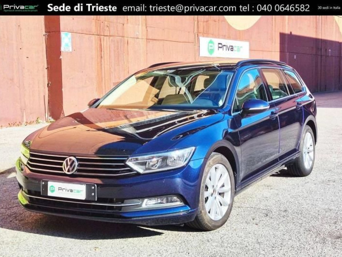 VOLKSWAGEN Passat 8ª serie Passat Variant 2.0 TDI Comfortline BlueMotion Technology