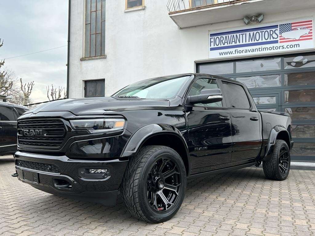 Dodge RAM1500 Crew 5.7L V8 LIMITED NIGHT EDITION 2023