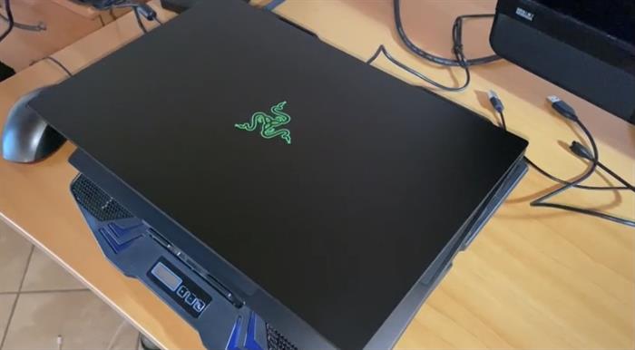 RAZER BLADE 15 BASE 2019