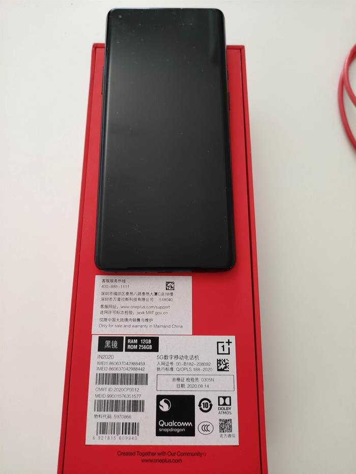 ONEPLUS 8 PRO 256GB 12GB + RICARICA VELOCE AUTO