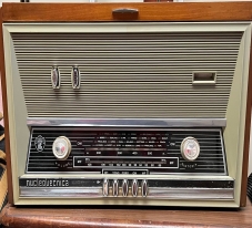 Radio giradischi vintage 