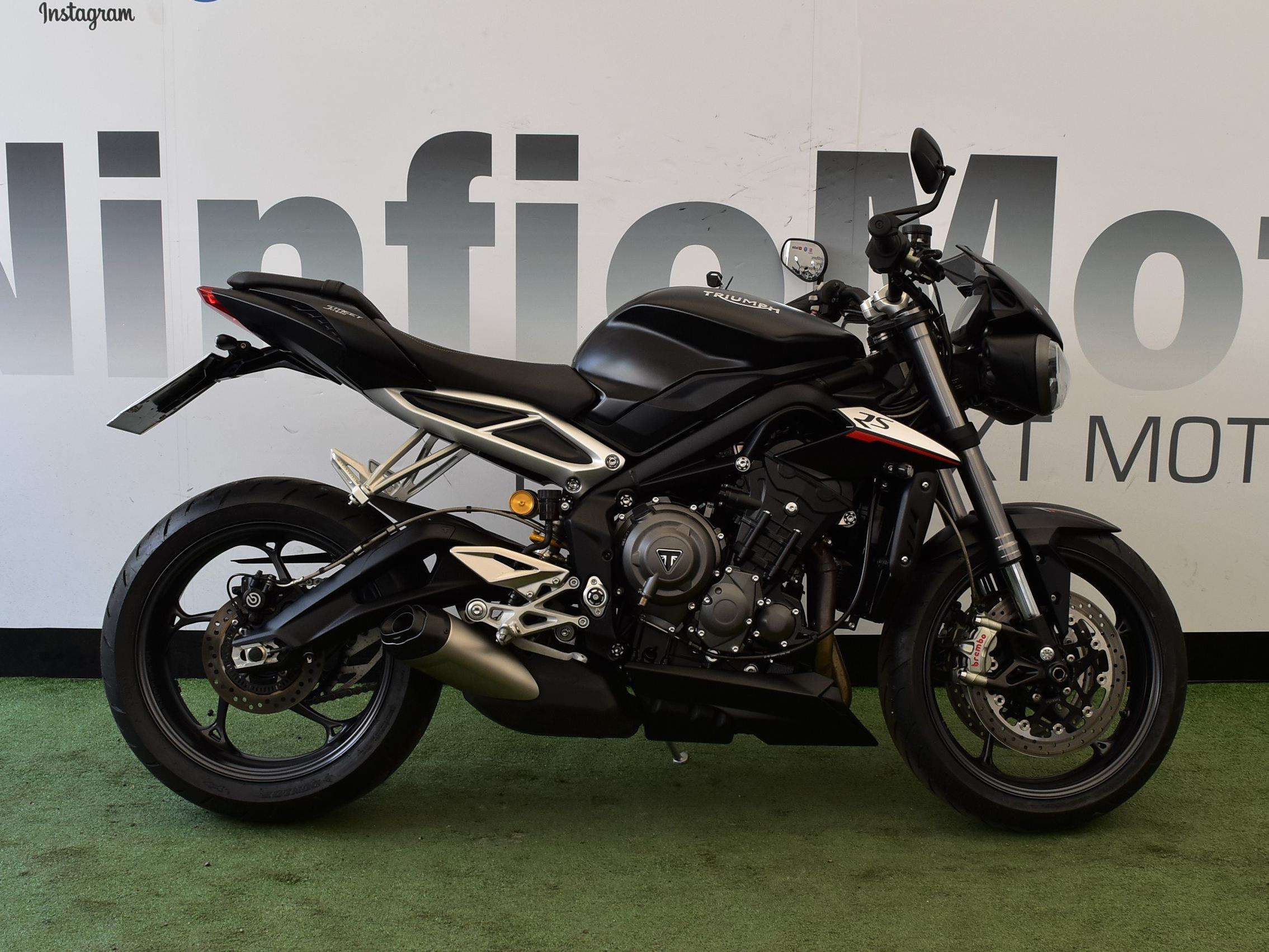 Triumph Street Triple RS