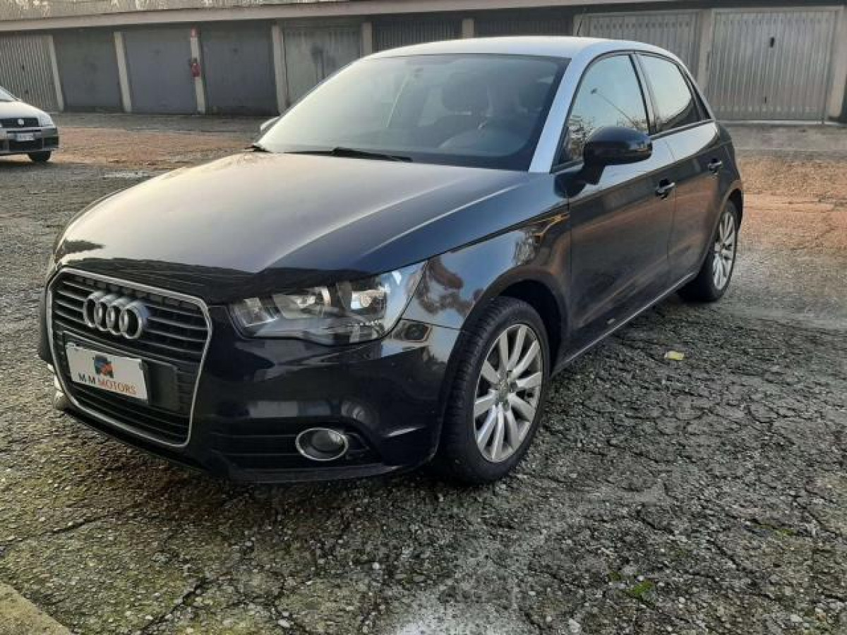 AUDI A1/S1 A1 1.2 TFSI Attraction