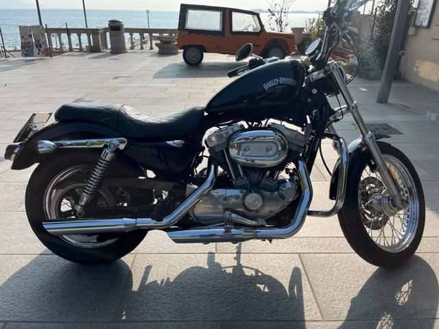 Harley-Davidson Sportster 883