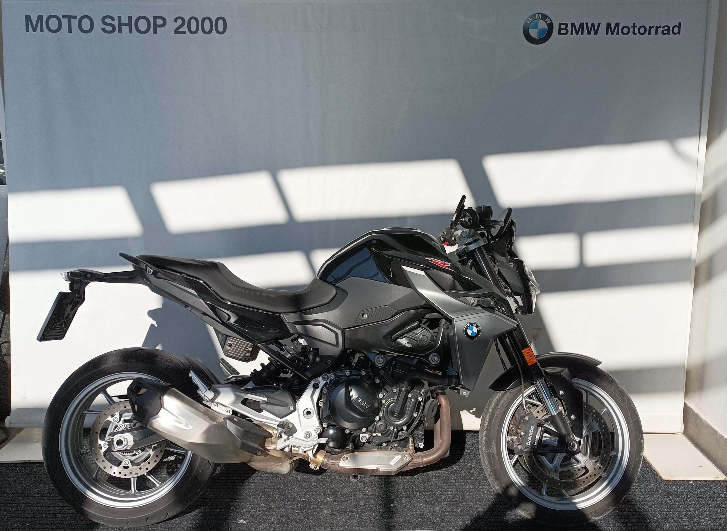 BMW F 900 R