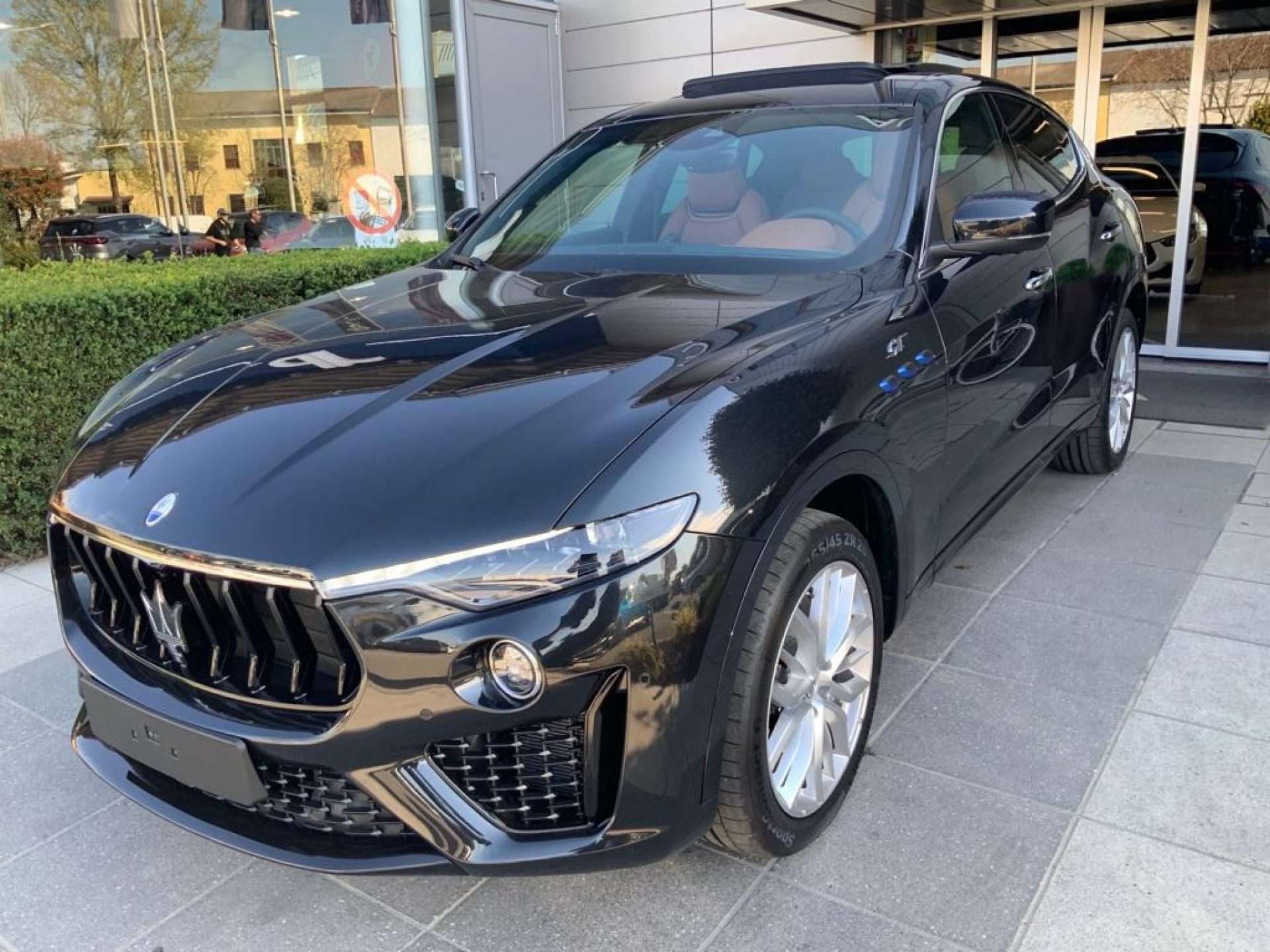 Maserati Levante330 CV MHEV AWD GT *TETTO APRIBILE*