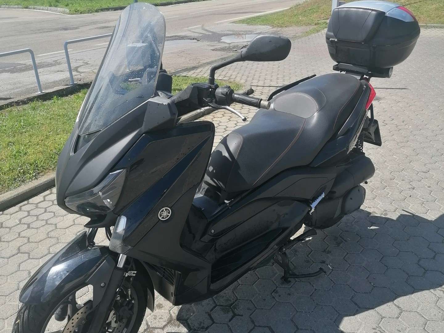 Yamaha X-Max 250standard