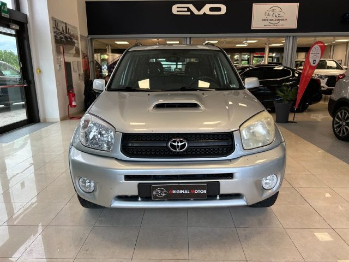 TOYOTA RAV4 2ª serie RAV4 2.0 Tdi D-4D cat 5 porte