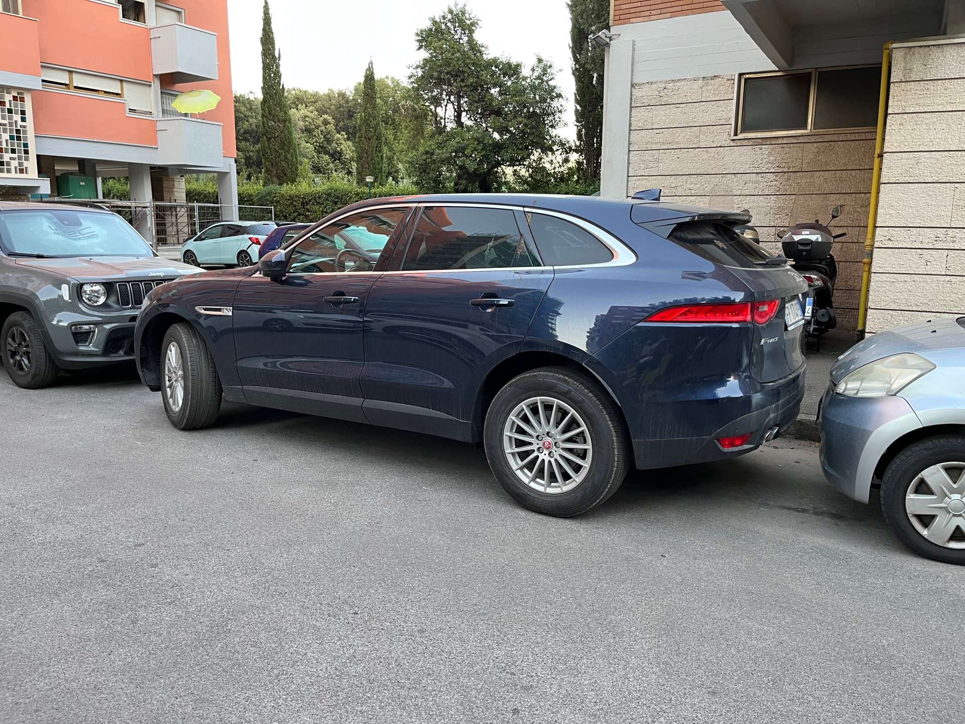 Jaguar F-Pace2.0d Prestige awd 180cv auto