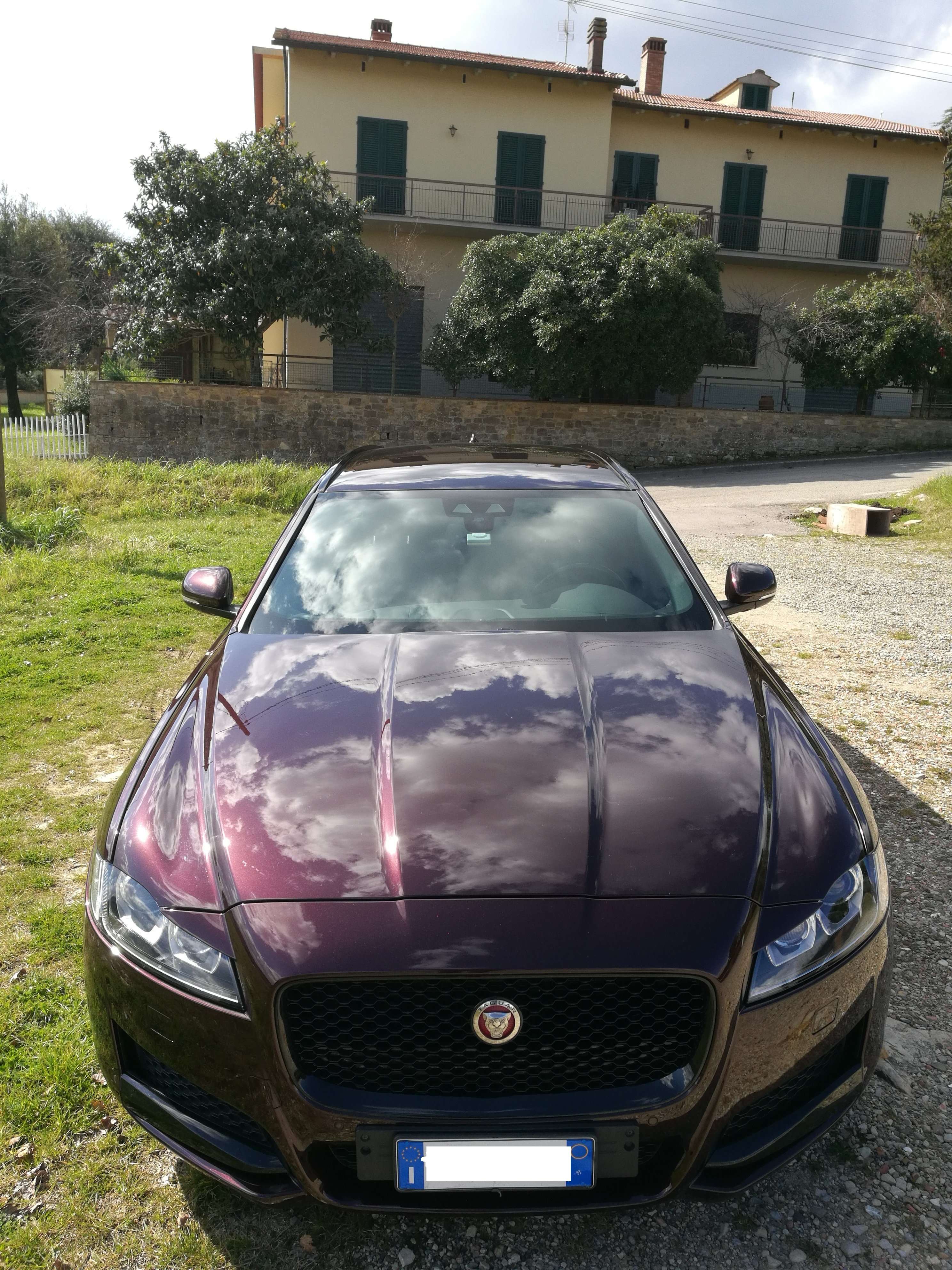 Jaguar XF2.0d Prestige 180cv auto