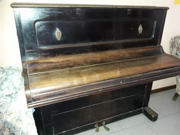 DUE PIANOFORTI ANTICHI