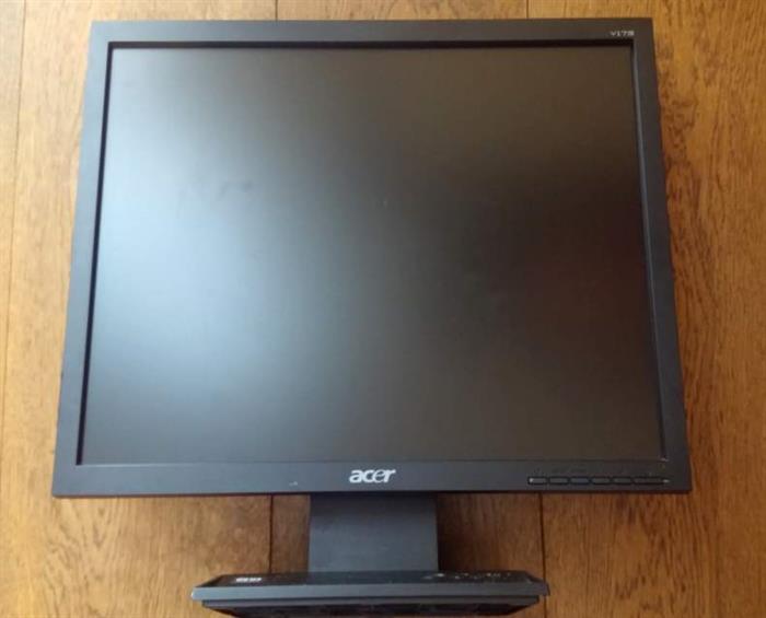 ACER MONITOR 17"