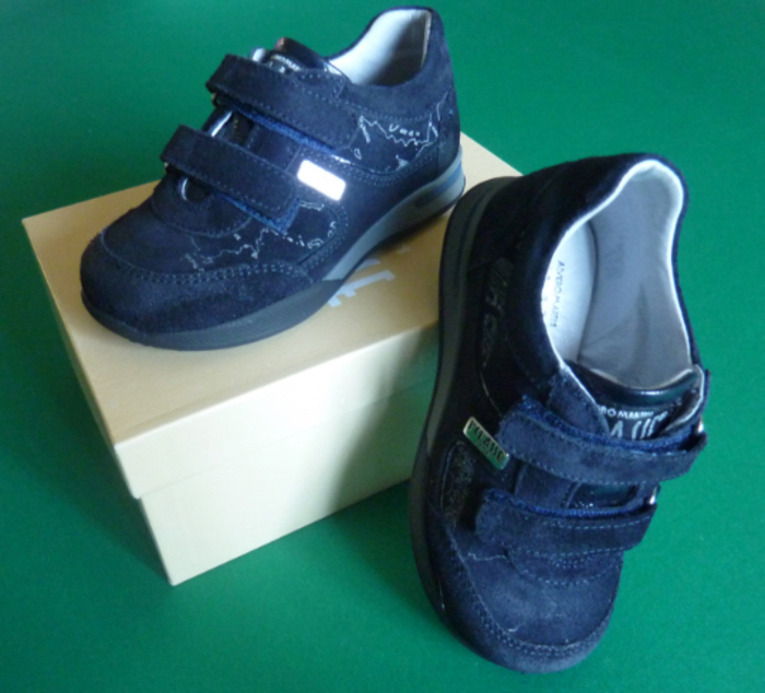 SCARPE PRIMA CLASSE BIMBA NR 24