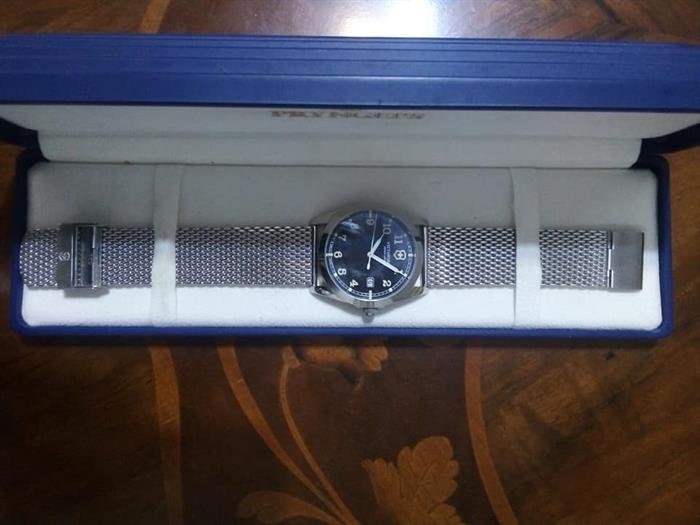 OROLOGIO VICTORINOX