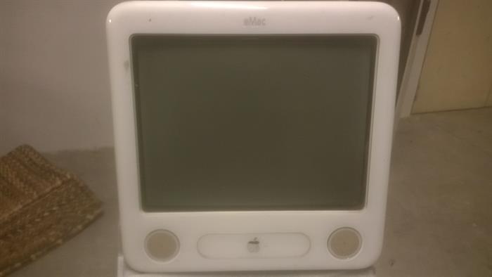 EMAC APPLE