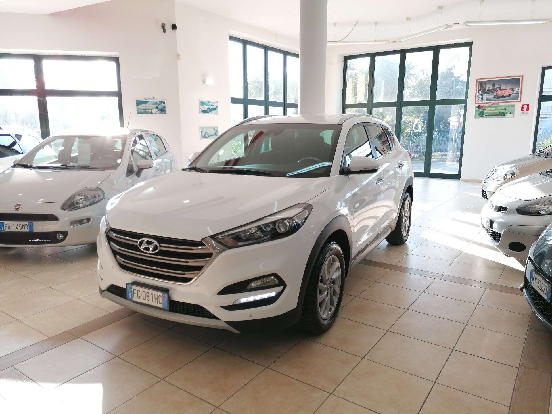 Hyundai TUCSON1.7 crdi Xpossible 2wd 141cv dctMOTORE NUOVO+FRIZ