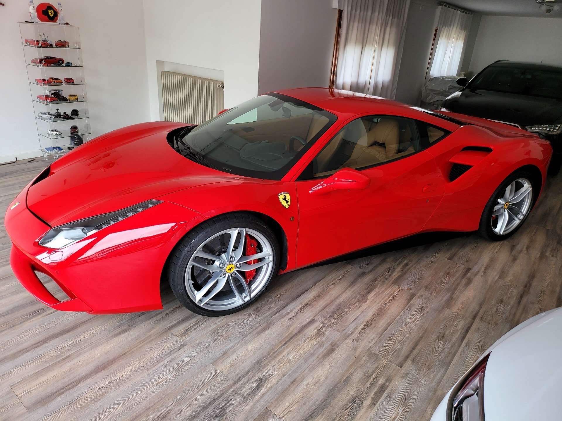 Ferrari 488Coupe 3.9 GTB dct