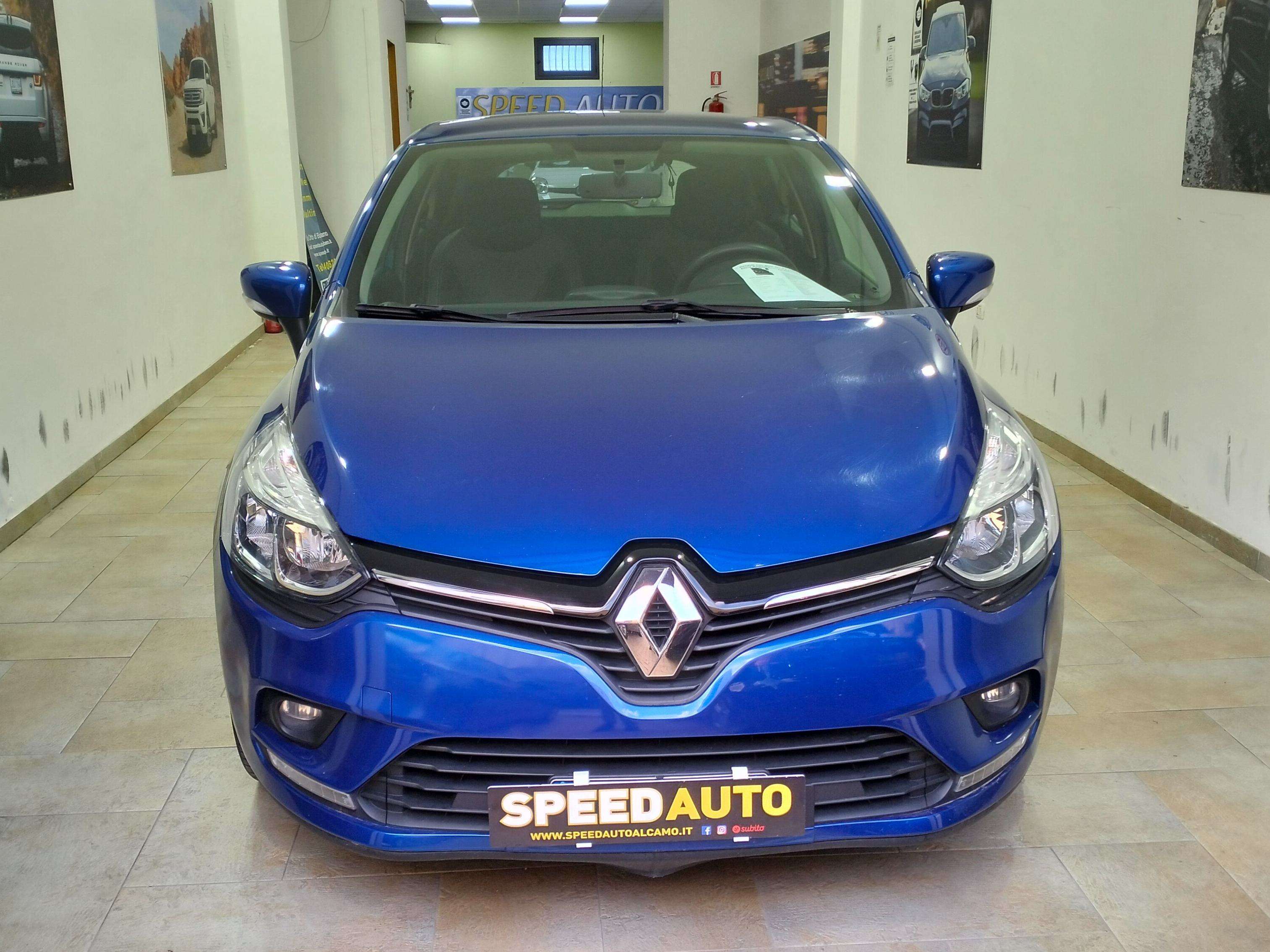 Renault Clio1.5 dci Moschino Zen 90cv edc