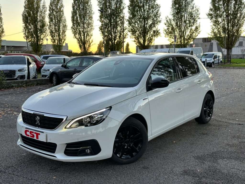 Peugeot 308BlueHDi Berlina 5p GT-Line LED NAVI PDC