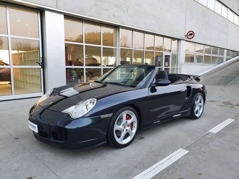 Porsche 911Turbo cat Cabriolet