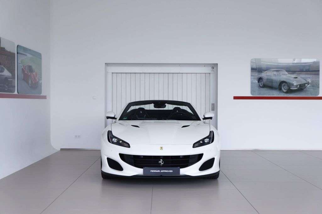 Ferrari PortofinoPORTOFINO 3.9 T V8 DCT CARBON