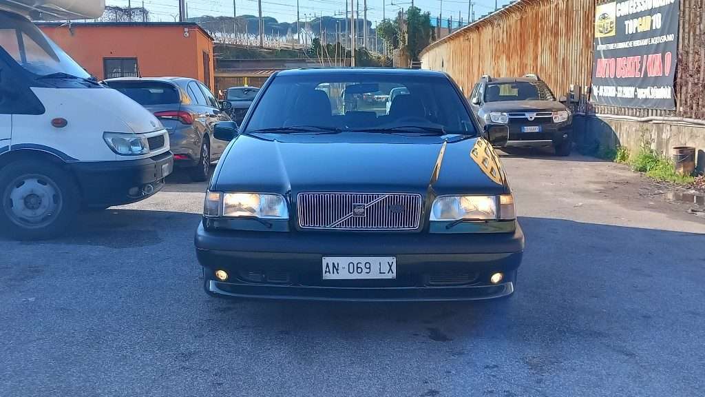 Volvo 850850 R