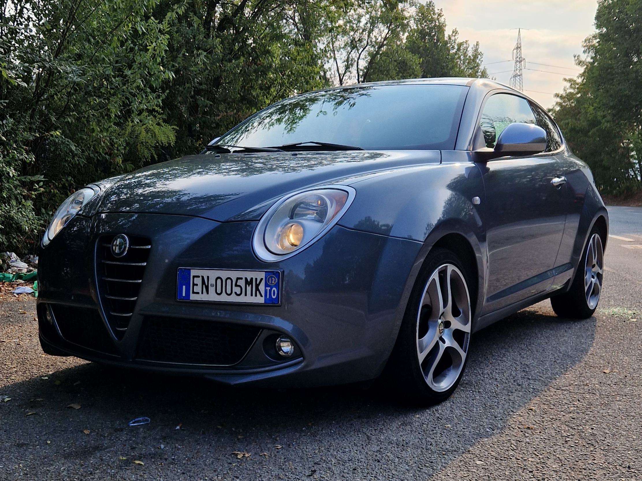 Alfa Romeo MiTo1.4 t. Distinctive Sport Pack Gpl 120cv