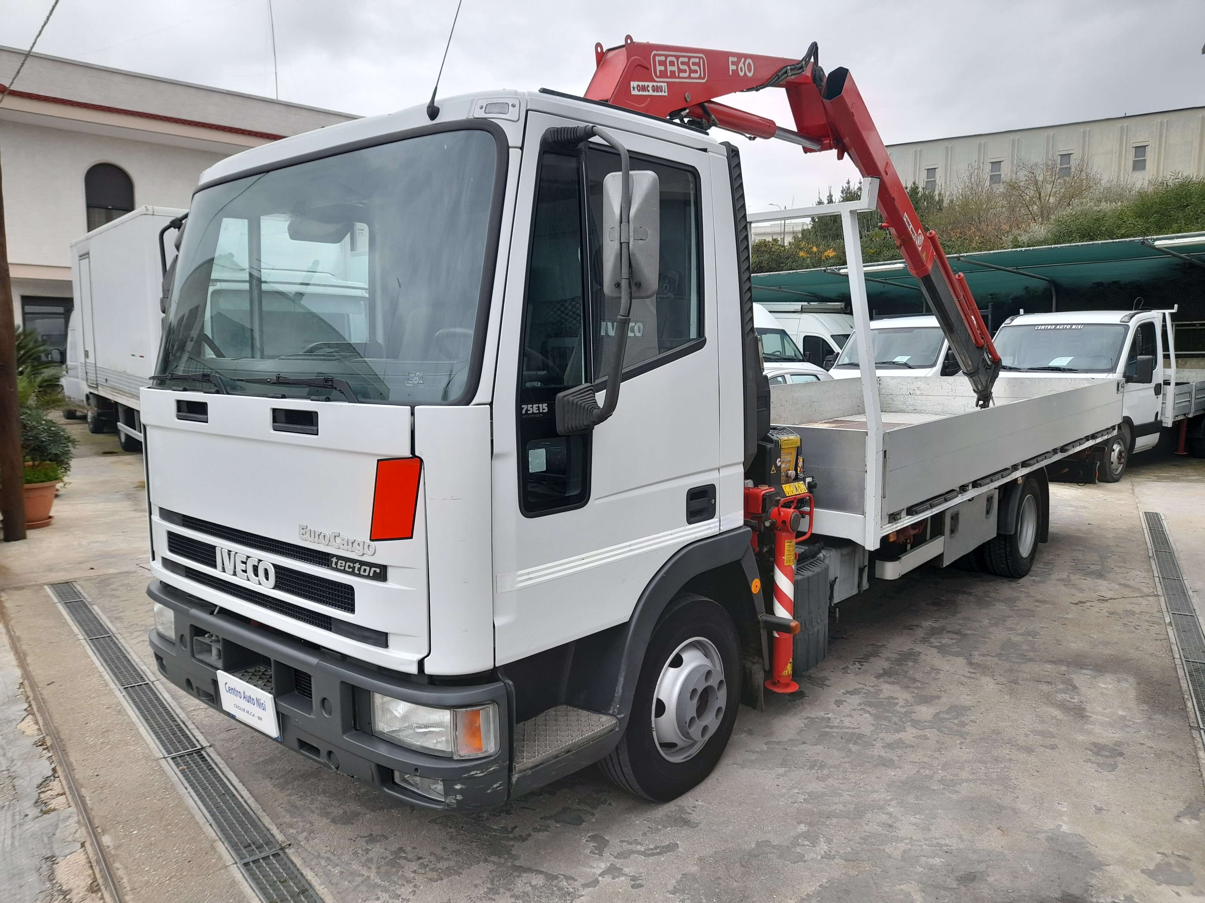 Iveco EUROCARGO 75E15 CASSONE FISSO+GRU "120.000 KM"