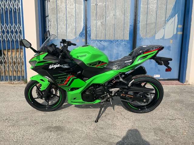 Kawasaki Ninja 400