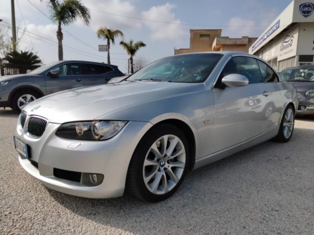 BMW Serie 3 (E93) 320d cat Cabrio Futura