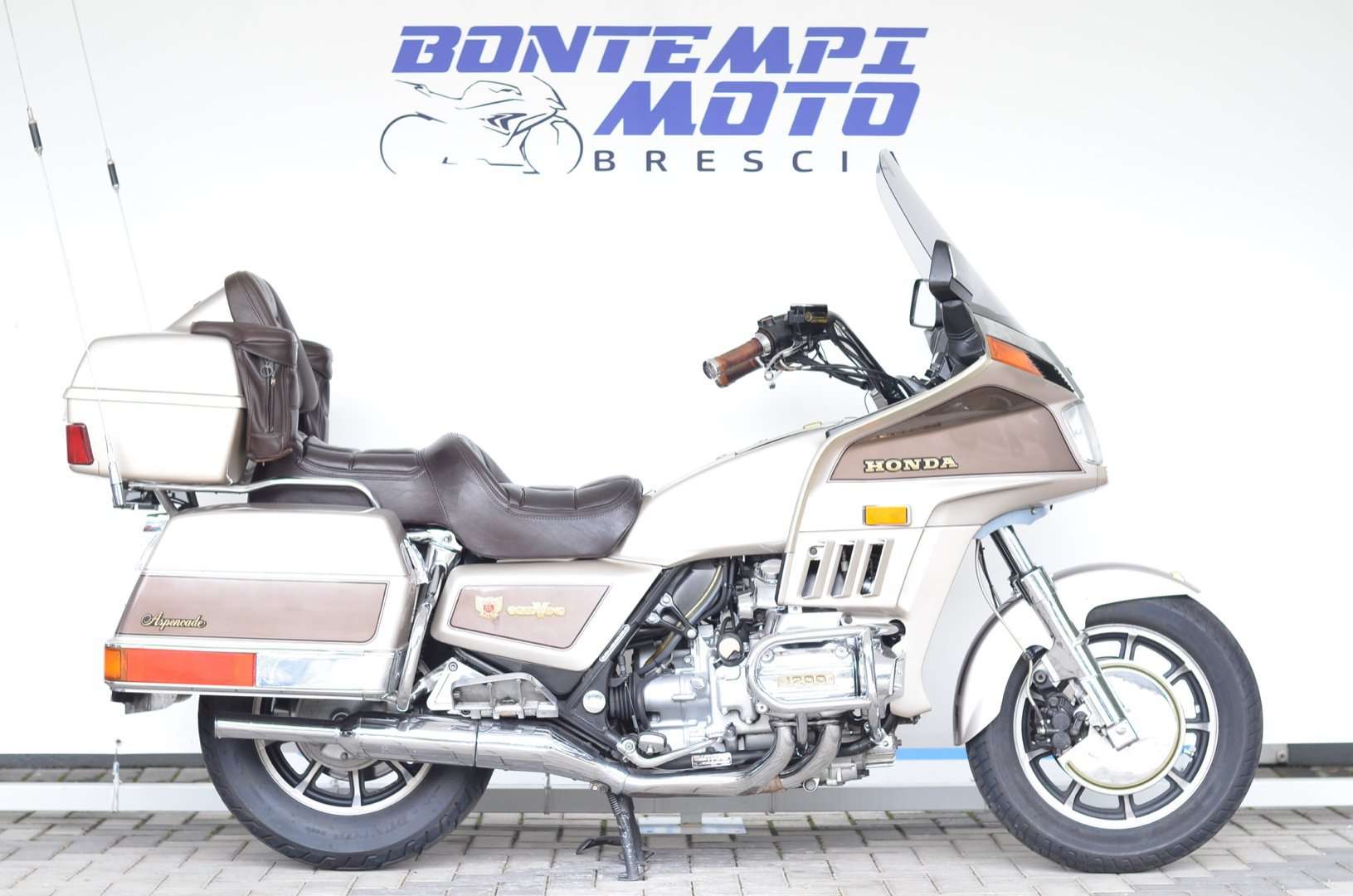 Honda GL 1200Aspencade - GOLD WING - 1985 - A.S.I.