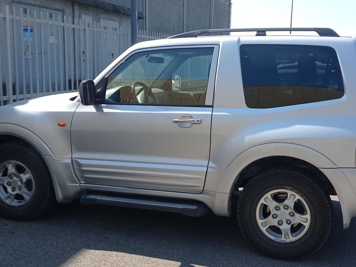 Mitsubishi Pajero3p 3.2 tdi 16v