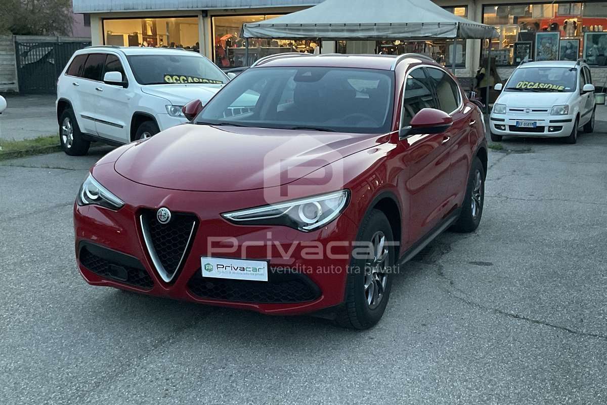 Alfa Romeo StelvioStelvio 2.2 Turbodiesel 160 CV AT8 RWD Business