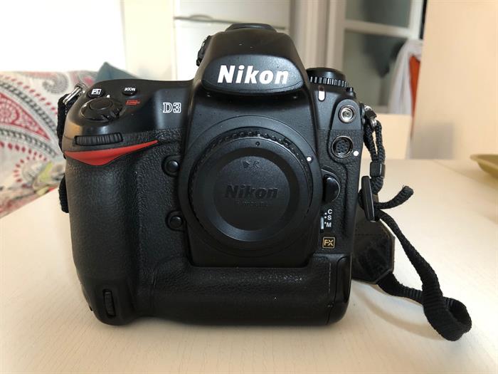 FOTOCAMERA REFLEX NIKON D3 (SOLO CORPO)