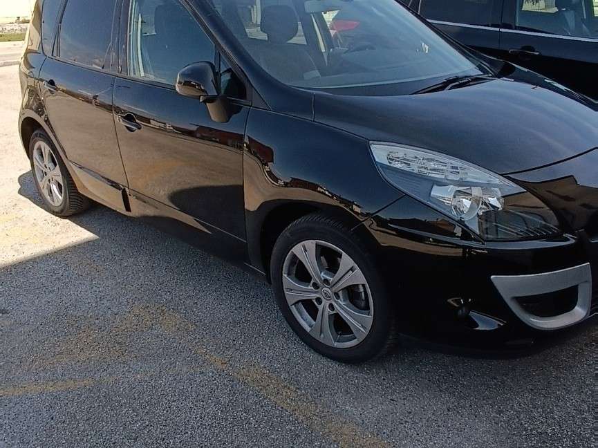 Renault Scenic1.5 dci Dynamique c/TomTom