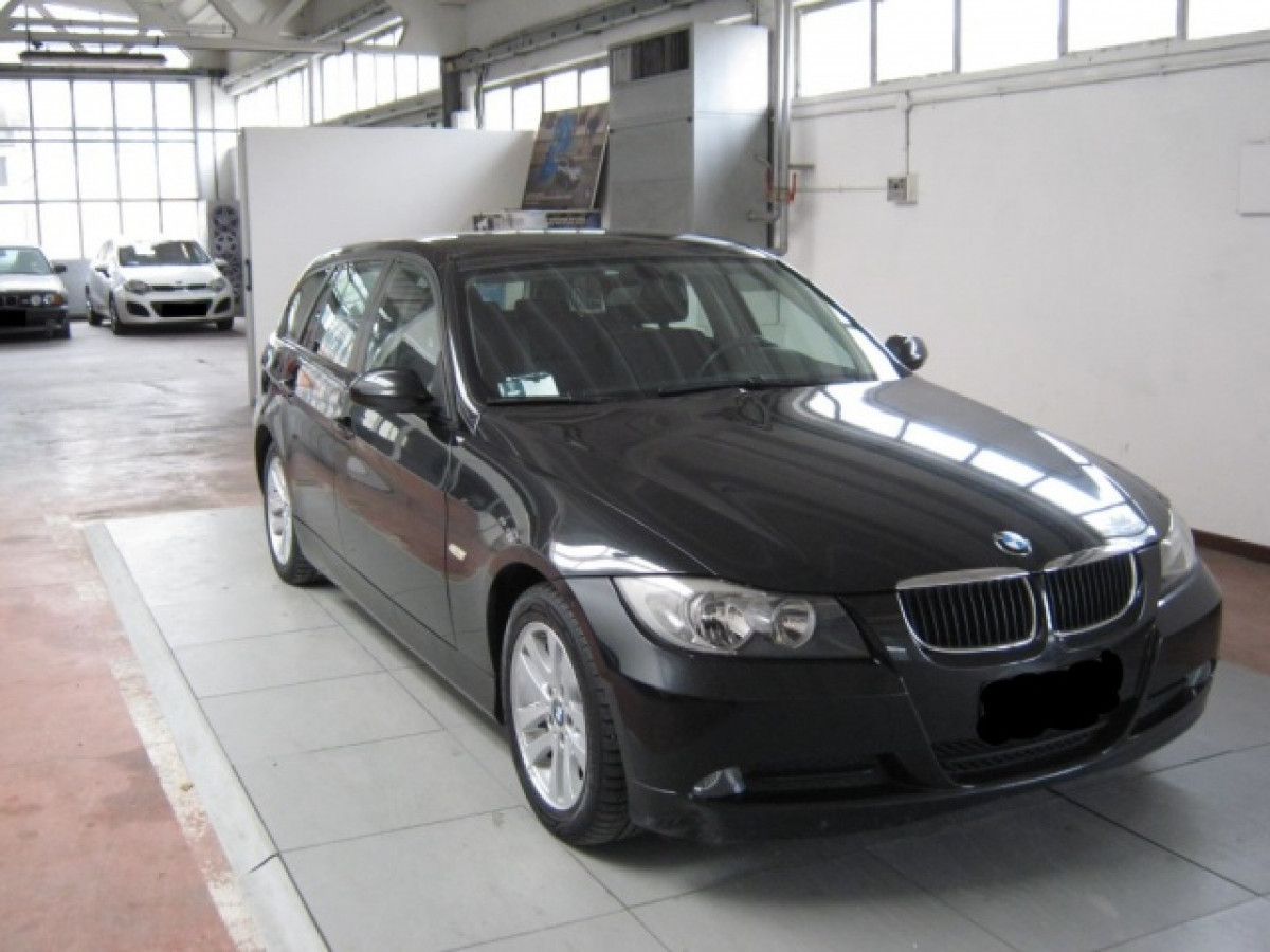 BMW Serie 3 (E90/91) 320d cat Touring Eletta