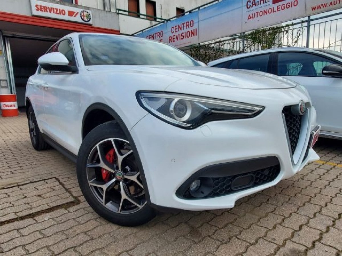 ALFA ROMEO Giulia (2016) Giulia 2.2 Turbodiesel 190 CV AT8 Sprint