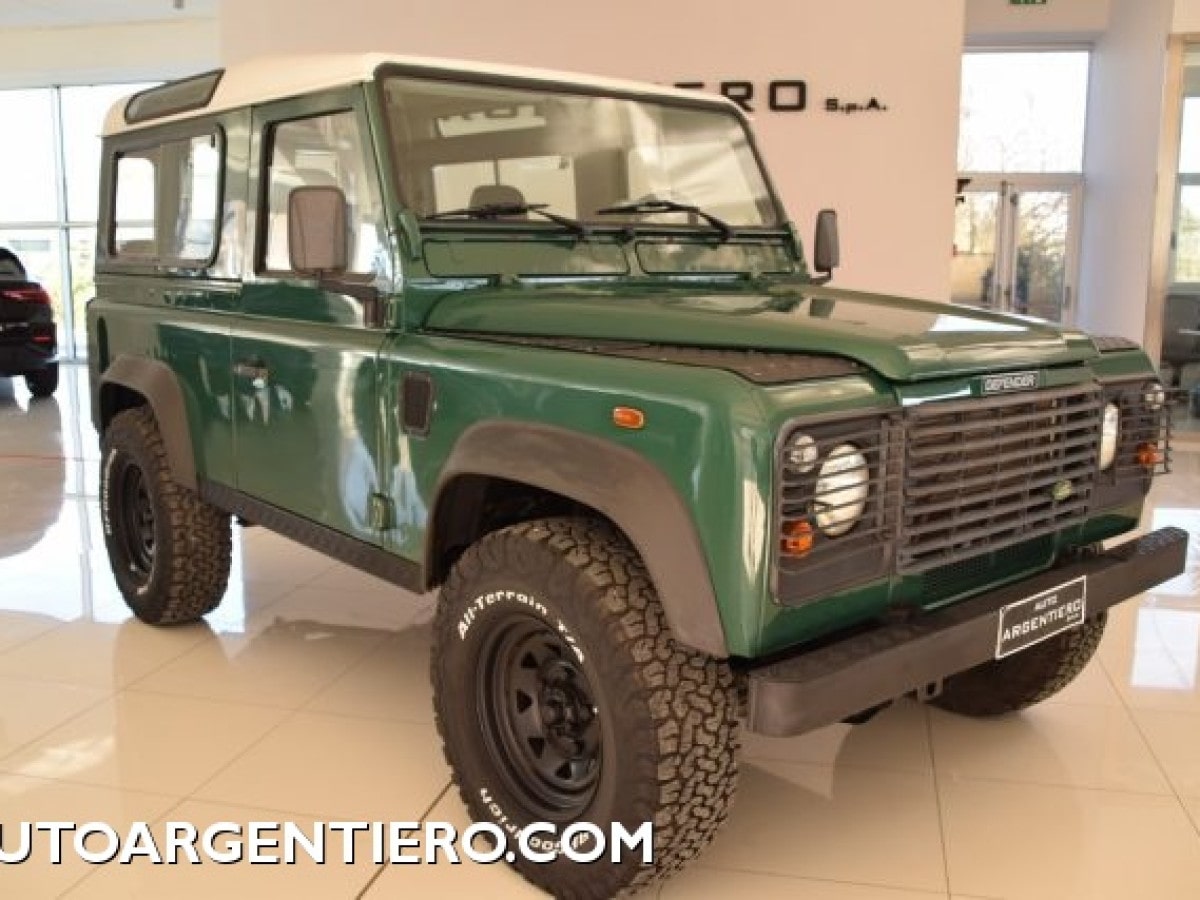 LAND ROVER Defender Defender 90 2.5 Td5 Station Wagon S