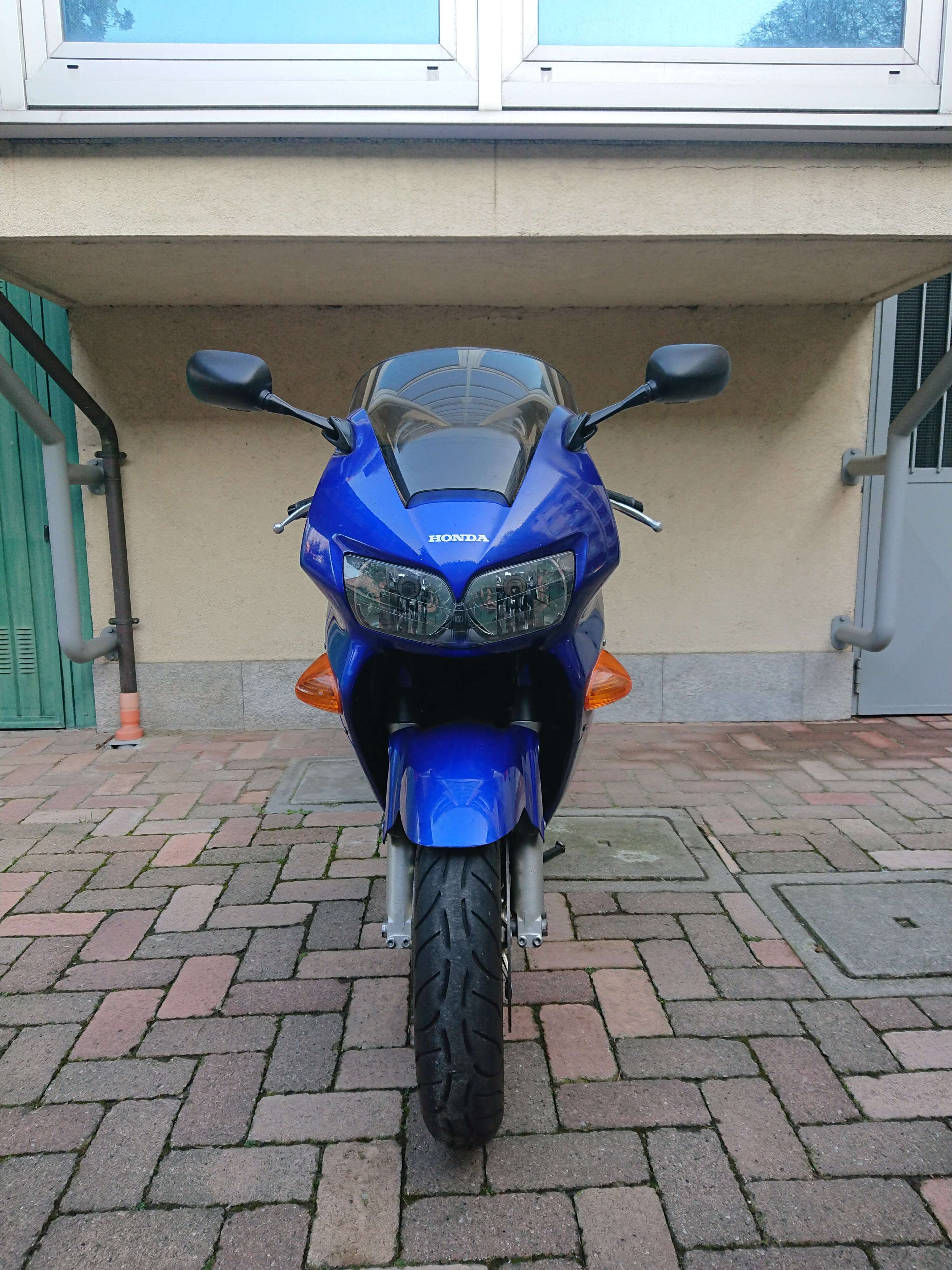 Honda VFR 800ISCRITTA REGISTRO MOTO STORICHE