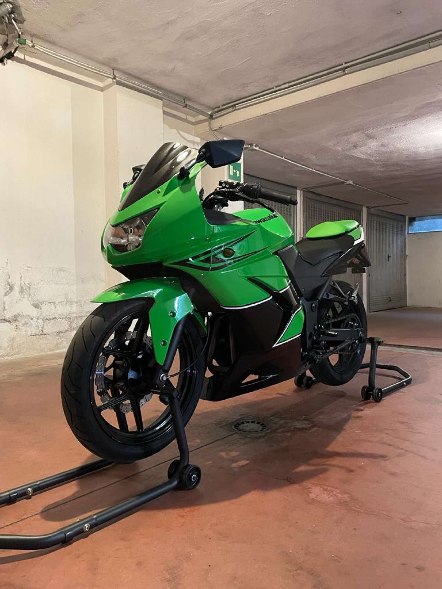 Kawasaki Ninja 250 R