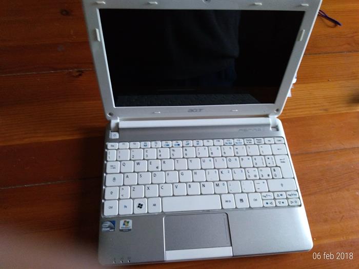 ACER ASPIRE ONE D257